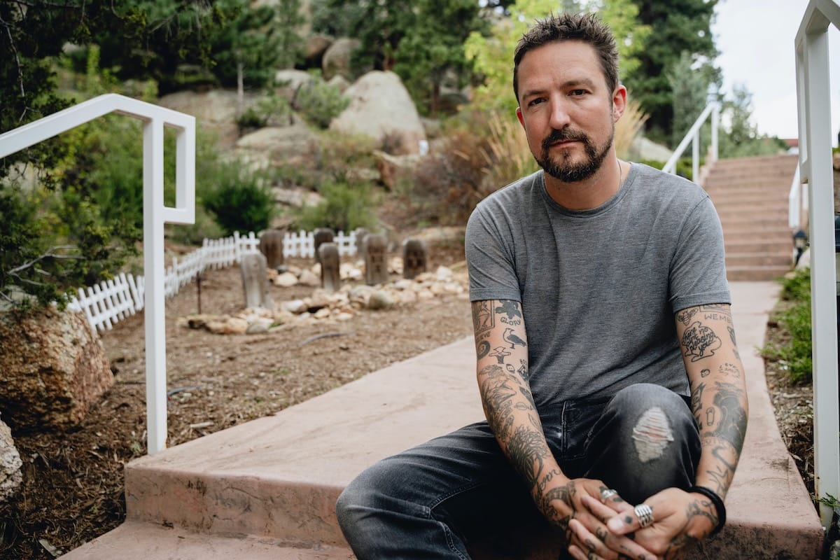 BONUS TRACKS: Frank Turner’s 15 Shows in 24 Hours, Remembering Dickey ...